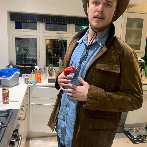 Chest Exploding Creature! Scary Halloween Costume or Alien Cosplay ...