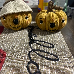 Crazy Pumpkin Crochet Pattern/ Pumpkins in a Hat for Halloween ...