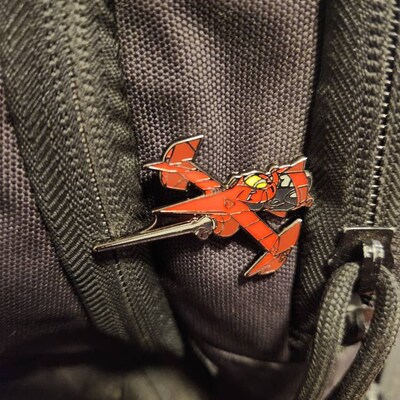 Iron Giant Enamel Pin - Etsy