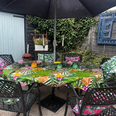 140cm Round PVC Tablecloth With Parasol Hole Butterfly Floral Blue ...