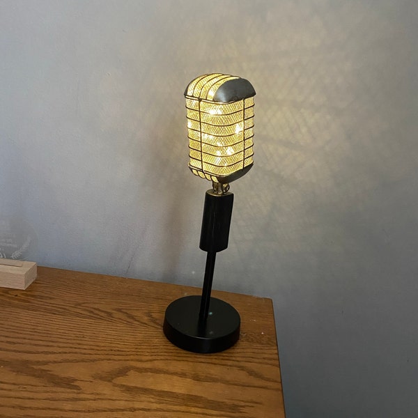 Illuminated Retro Microphone Lamp Metal Home Decor Vintage Microphone ...