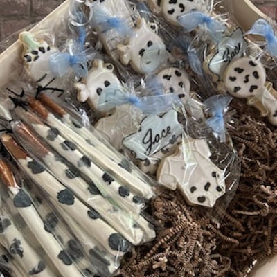 Graduation Cookies, Customized Graduation Cookies, Class of 2024 ...