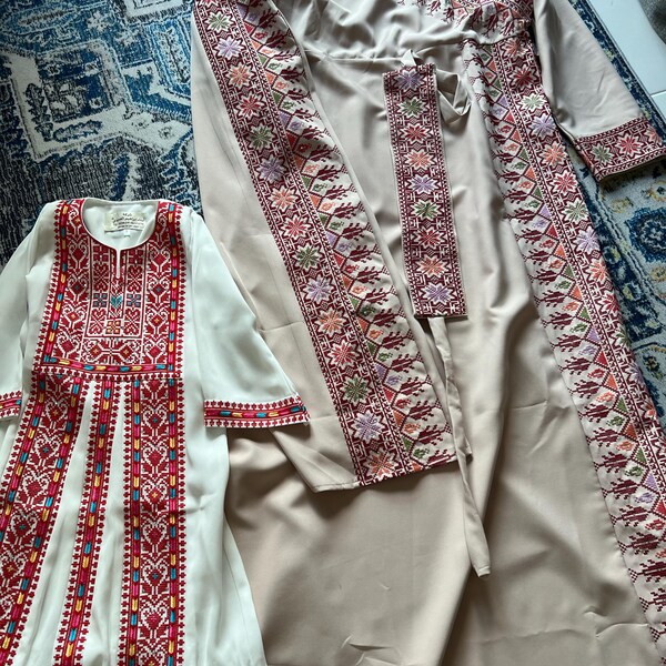 Tmen Thobe Gumbaz Kumbaz Palestinian Dabke Zaffa Wedding Dance With ...