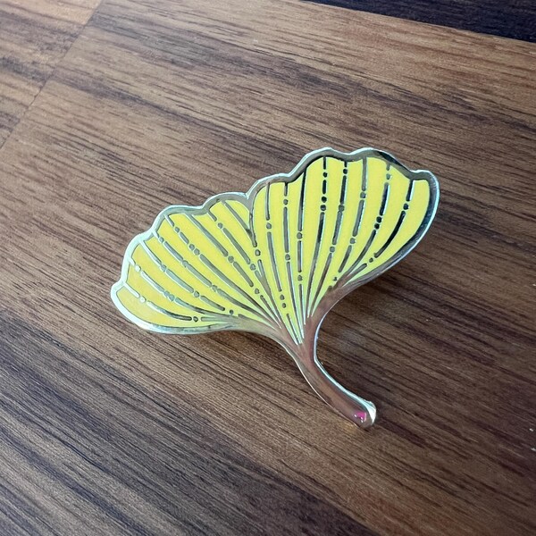 Indoor Pool Liminal Space Vaporwave Enamel Pin - Etsy