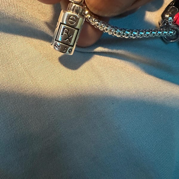 Sterling Silver Lips Charm, Kissing Lips Pendant, Fashion Makeup Charm ...