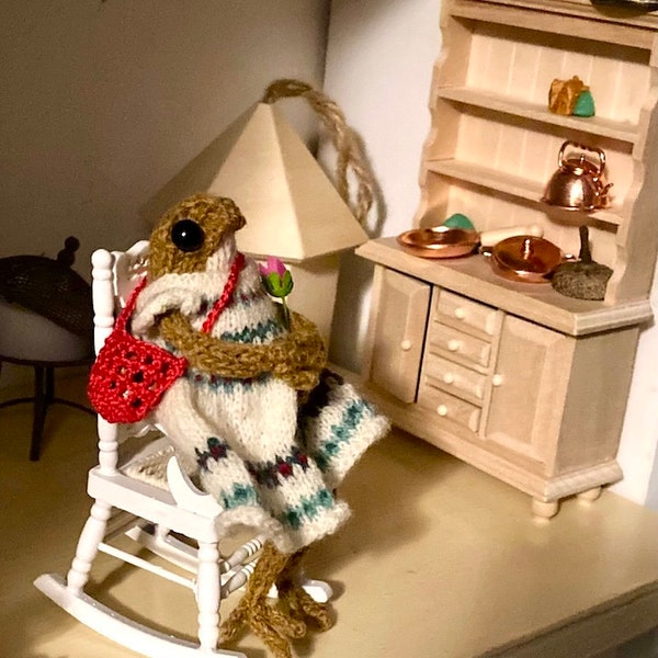 Knitted Frog Fanny Fisher Made to Order - Etsy