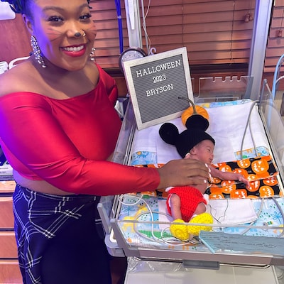 NICU Little Frog Micro Preemie Outfit With Overalls, Fits 2, 3, or 4 ...