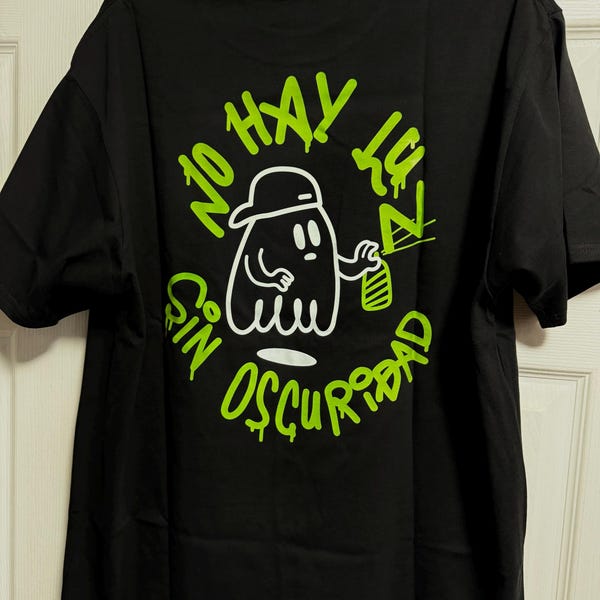 Feid Ferxxo No Hay Luz Sin Oscuridad Shirt, Mor No Le Temas A La ...