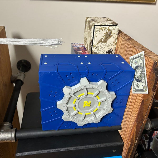 The Vault-deck XL! Fallout Deck Box | Holds Over 400 Double Sleeved ...