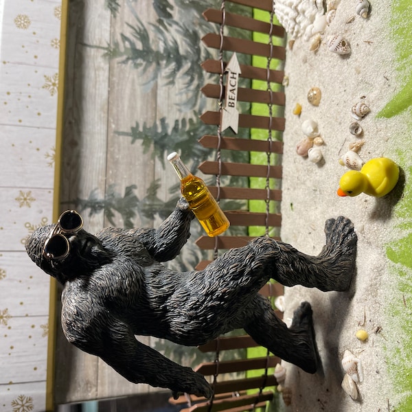 Miniature Bigfoot Figurine, 5" Tall Miniature Sasquatch Figurine ...