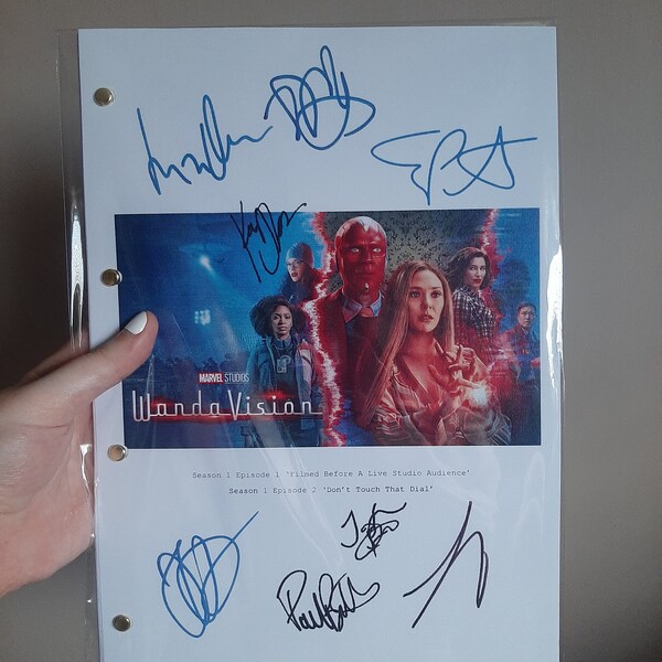 Wandavision TV Script With Signatures Autographs Reprint Elizabeth ...