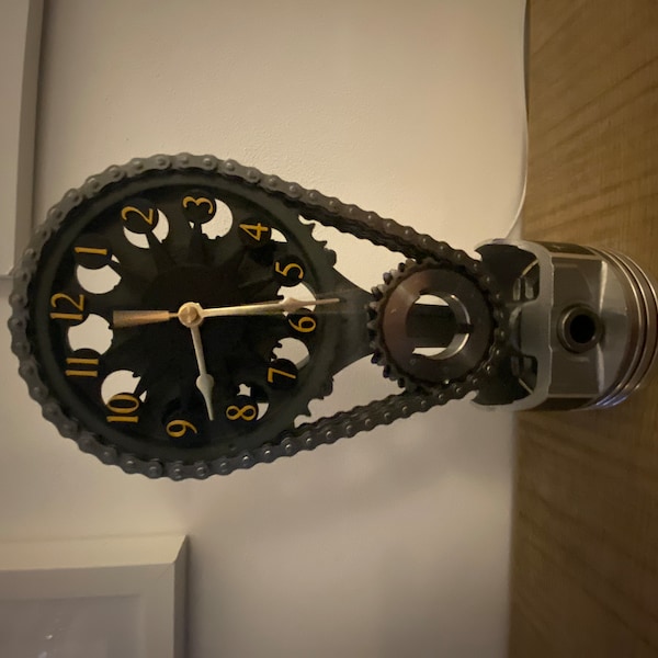 Red Gear Wall Clock, Made With Chevy Small Block Timing Set - Etsy