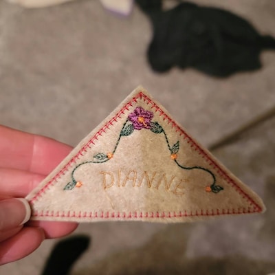 Floral Corner Bookmark Satin Stitch, Digital Files, Machine Embroidery ...