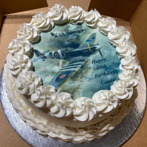 Personalised Vintage Spitfire Plane WW2 7.5inch Circle Edible Icing ...