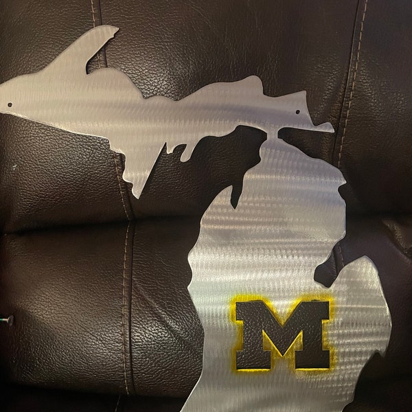 U of M State of Michigan Metal Wall Art - Etsy