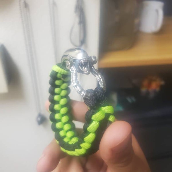 Lion Head Brass Shackle, Unique Handmade Casted Shackle for Paracord ...