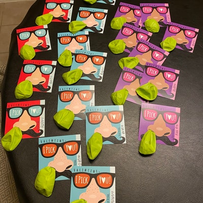 Funny Nose Picking Valentines Classroom Pencil Holder Valentines ...