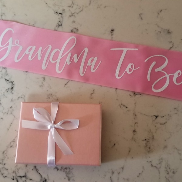 Custom Baby Shower Sash | Glitter Grandma to Be Sash - Etsy