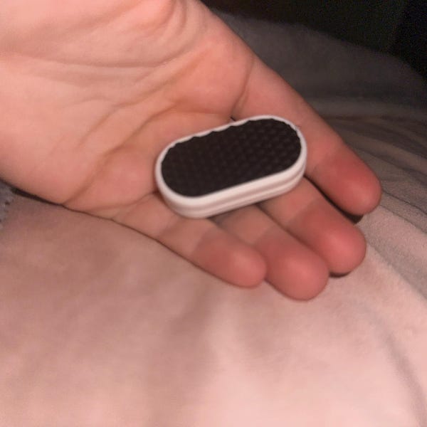 Fidget Holder Keychain - 3D Printed Slider Carrier for the Pill - Etsy
