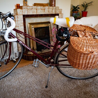 Hand-woven Wicker Bicycle Double Basket, Lidded Wicker Bicycle Double ...