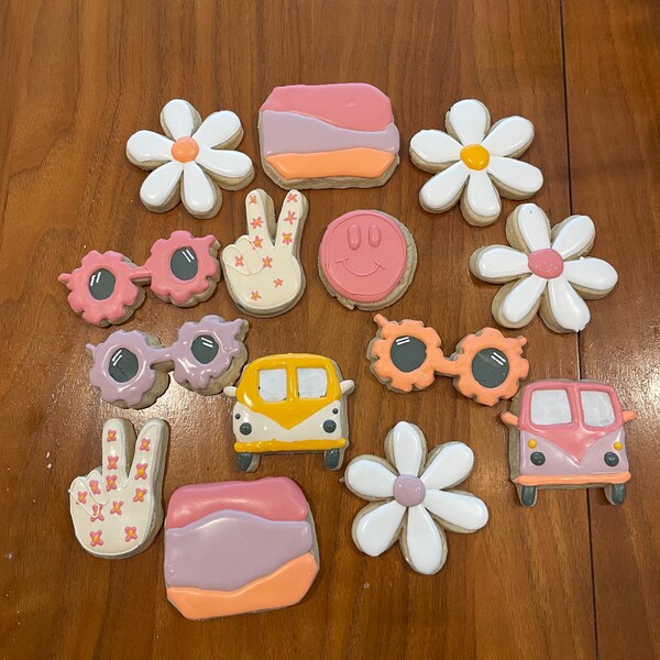 Groovy Cookie Cutter Set - Etsy