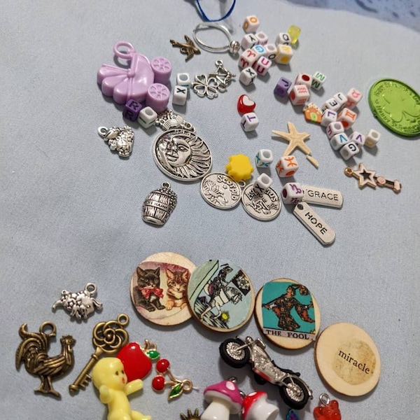Charm Divination Set - Etsy