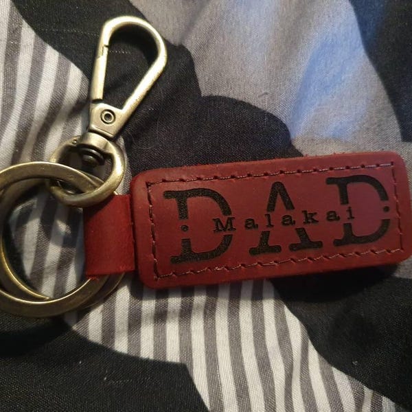 Personalized DAD KEYCHAIN, New Dad Gift, Engraved Dad Keychain, Fathers ...