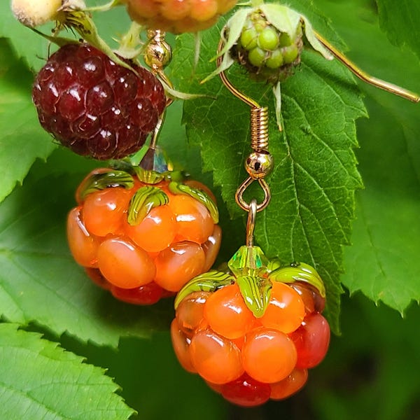 Ten 10 Small BLUEBERRY Handmade Lampwork Bead / Berries/ Beading ...