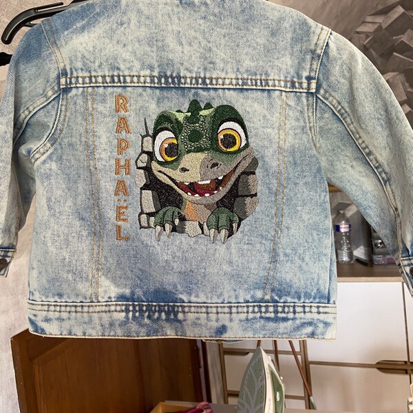 Cute Little T-rex Machine Embroidery Design - Dino Embroidery Files - 5 ...