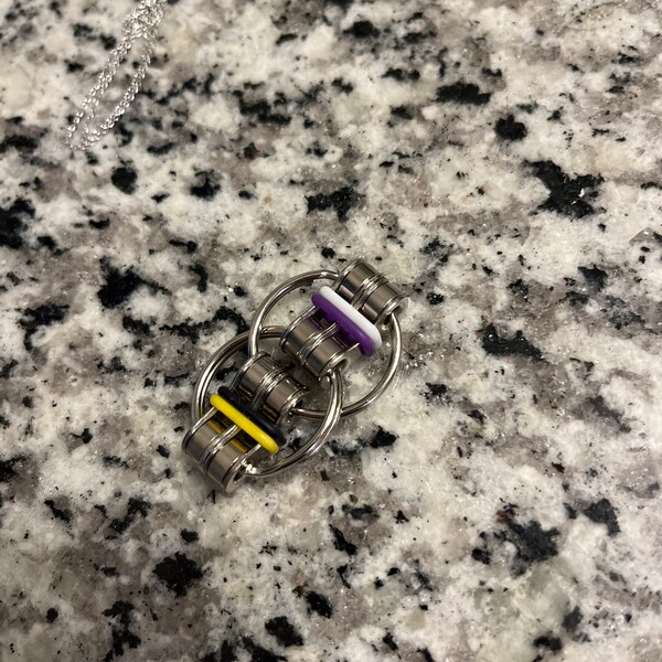 Think Link ™ Fidget Toy for Adults Children multiple Colors, Quiet ...