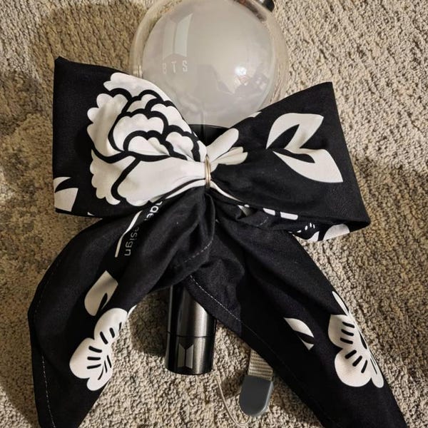 Suga | Agust D Lotus Flower Bandana Inspired by Tour Guitar Pick - One ...