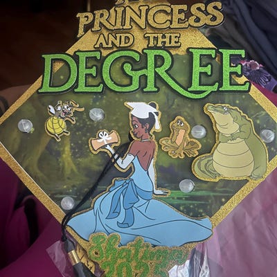 The Princess & the Diploma Graduation Cap Topper W/ Lights - Etsy Canada