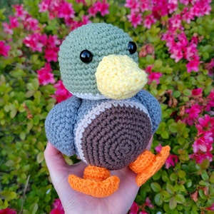 Doris the Duck Crochet PATTERN Amigurumi - Etsy