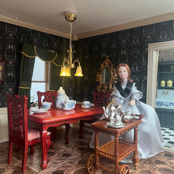 Dollhouse Miniature - 1-144 Dollhouse Resin - Montgomery Dolls House ...