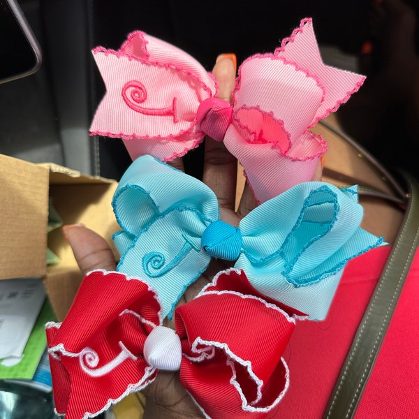 Small Monogrammed Hairbow-moonstitch Hairbow-custom Bow-little Girl ...