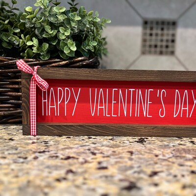 Pups Eatery Food & Water Dog Food Sign Long Pet Food Wall Hanging ...