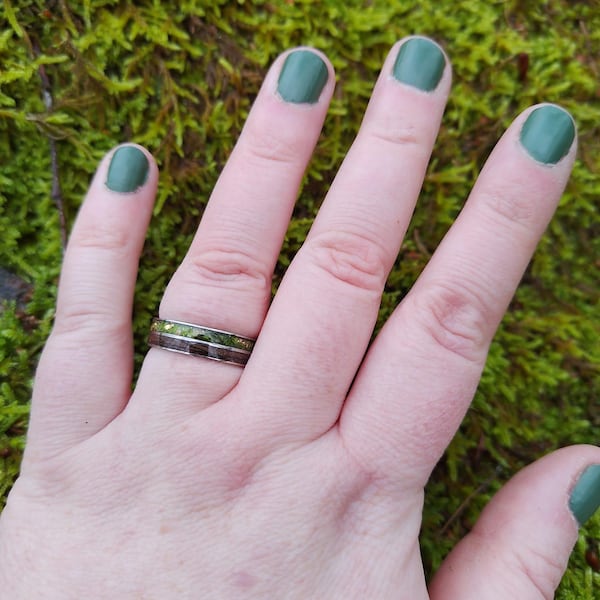 Titanium Wedding Band With Dark Oak, Titanium Ring With Hydrangea Green ...