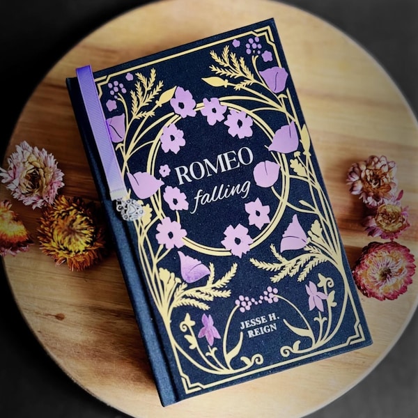 Book Cover, Spine, and Cover Ornament - Elegant Wireframe Monoline ...