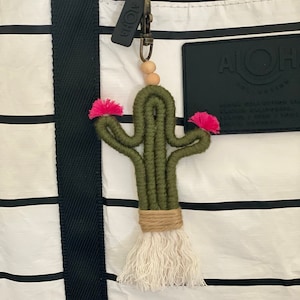 Macrame Mermaid Key Chain Fishtail Keychain Macrame Tassel | Etsy