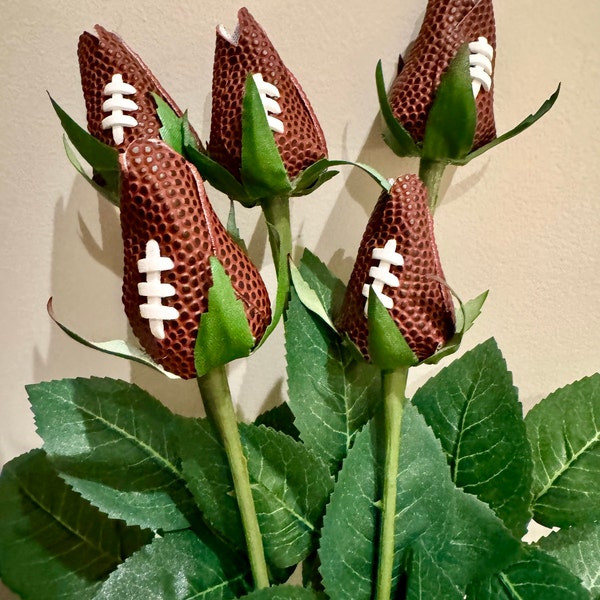 Football Rose, Sport Rose, Football Themed Wedding, Football Senior ...