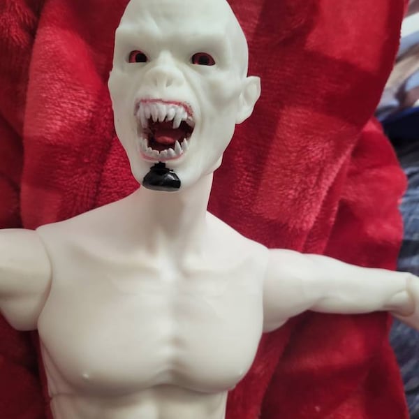 BJD Vampire Head Goya - Etsy