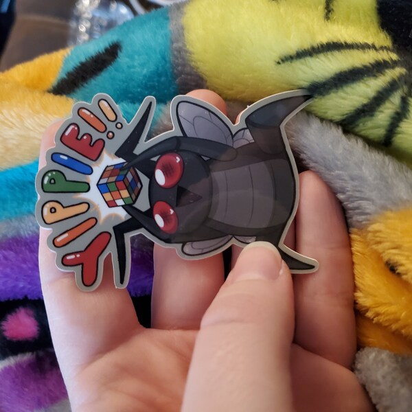 Loot Hoarding Bug YIPPIE 3 Inch Glossy Vinyl Sticker (lethal Company ...