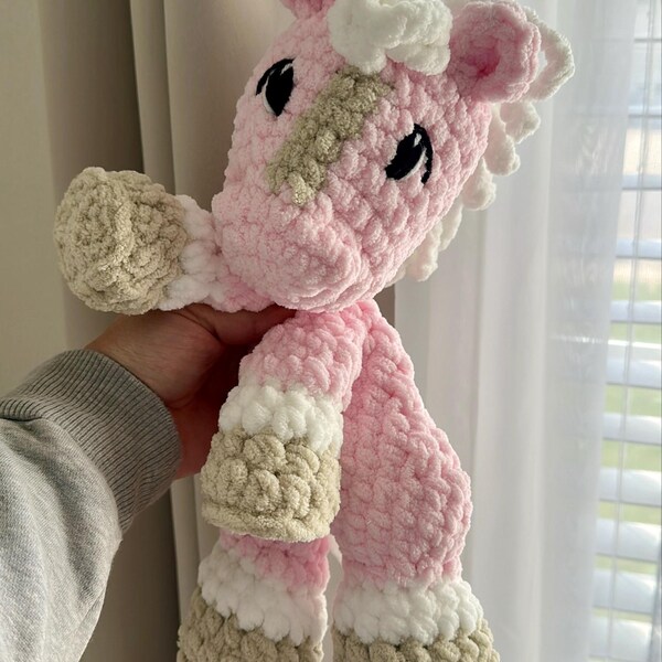 Paylin the Pony SNUGGLER Crochet Pattern | No Sew Low Sew Crochet ...