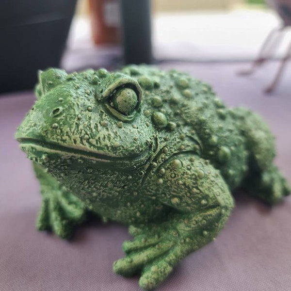 Small Frog, Toad, Little Frog Prince, Frog Statue, Concrete Frog ...
