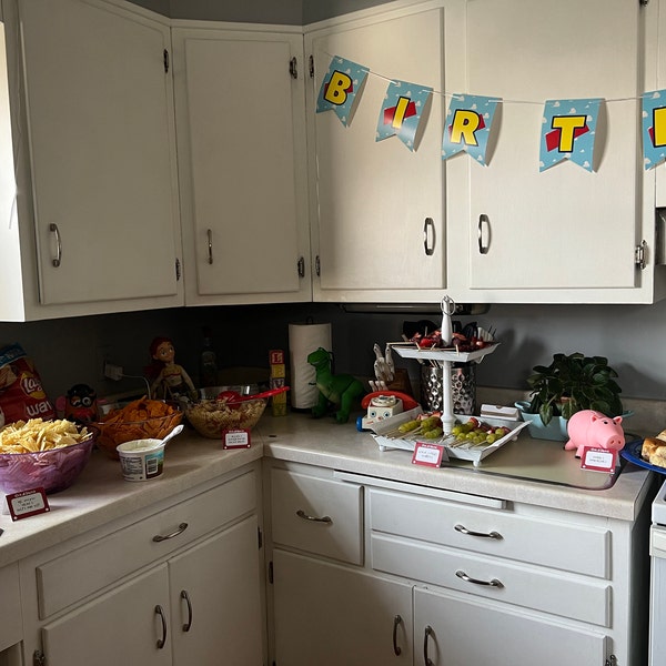 PRINTABLE FILE DOWNLOAD Tent Table Cards for Party - Birthday Party ...