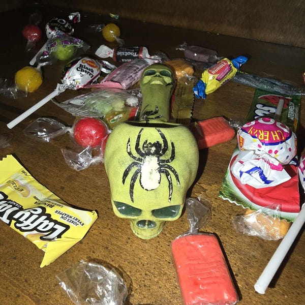 Bloody Splatter Skull Pipe, Skull Pipe, Red Pipe, White Pipe, Horror ...