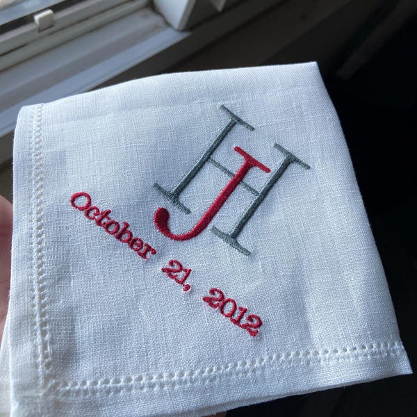 Personalized Monogram Embroidered Linen Napkin, Custom Initial Dinner ...