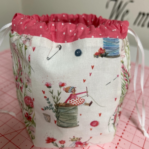 Handy Drawstring Pouch PDF Sewing Pattern (available in 3 Sizes); Gift ...