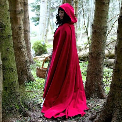 Red Vegan Wool Cloth Cape Hooded Cloak Riding Hood Cloak With Train ...
