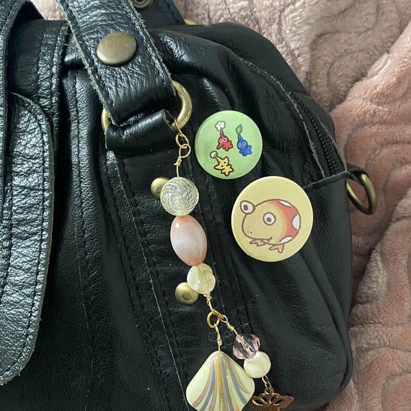 Pikmin Pin Badge - Etsy